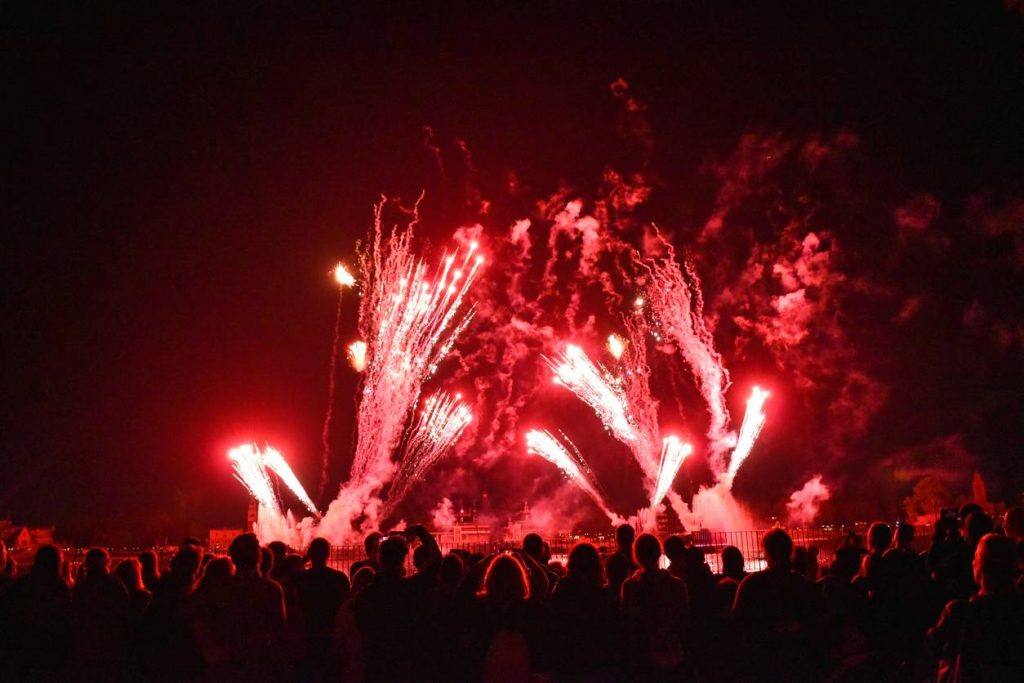 Feux d'Artifice Événementiels : Guide INNOV'Events